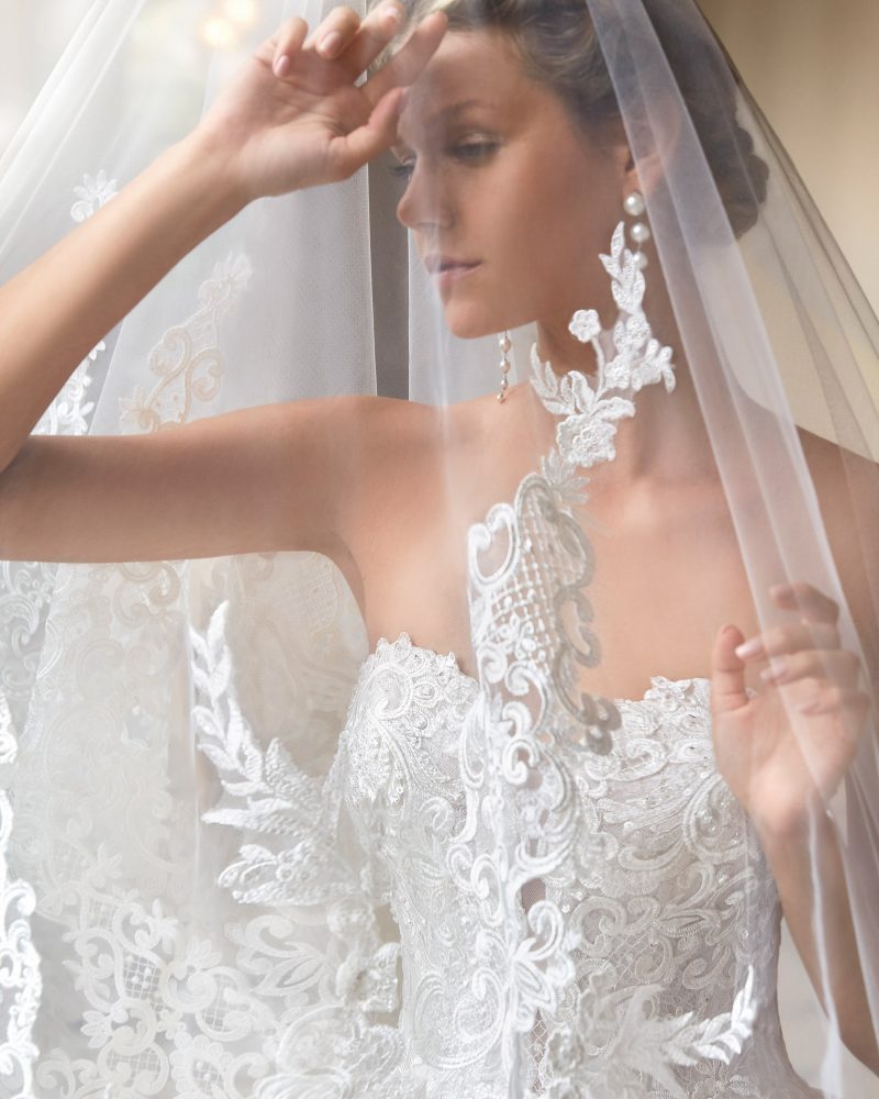 Style 700156 - Leila Haute Couture